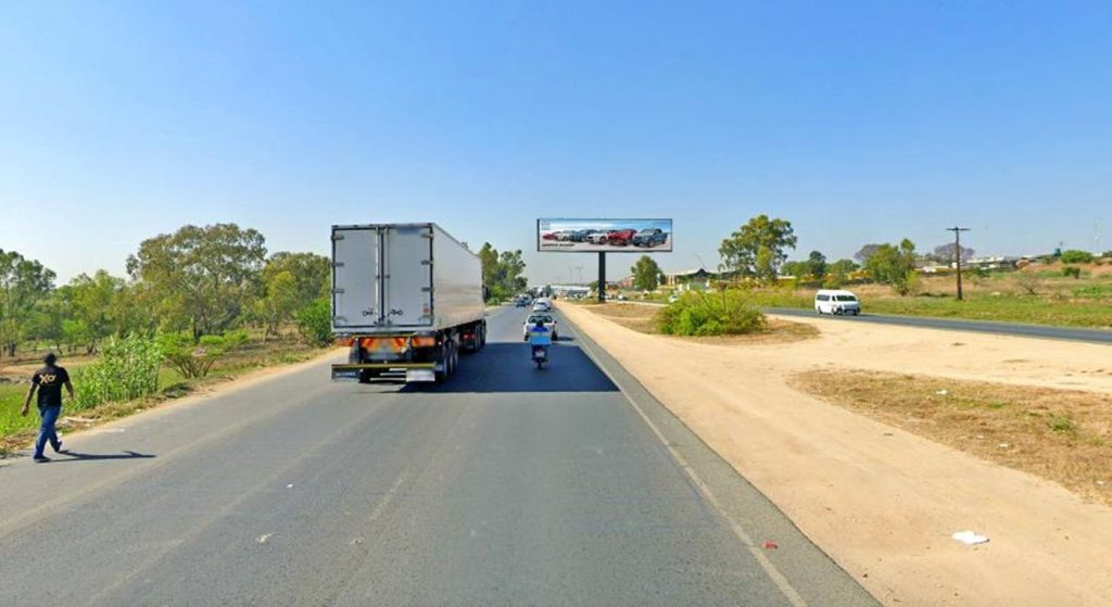 Malibongwe Dr/R512 Kya Sand @ River Road • Book a Billboard